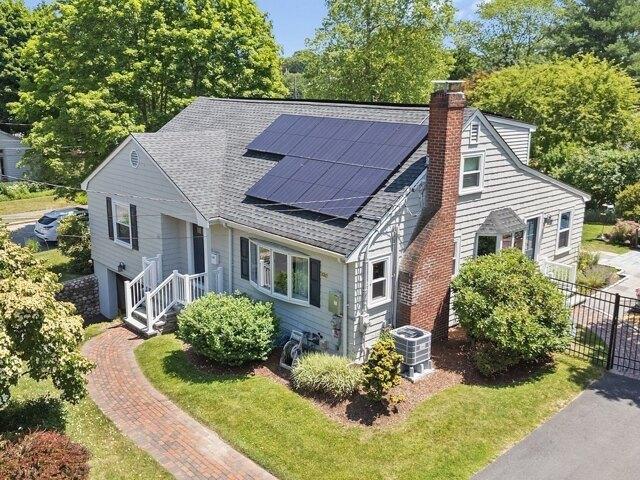 Smith St, Waltham, Home For Sale