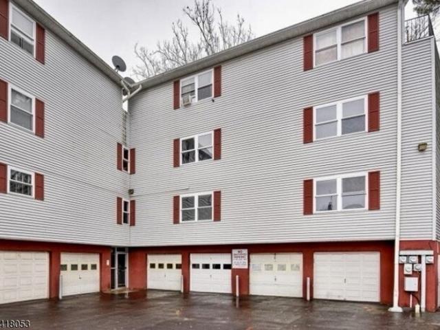 Smith St Apt C, Irvington, Condo For Sale