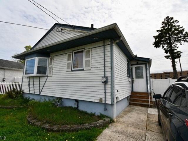 Smith St, Linden, Home For Sale