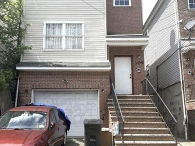 Smith St, Newark, Home For Sale