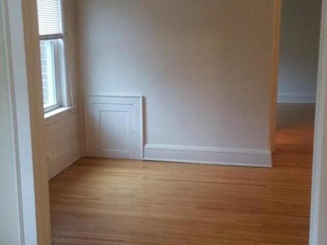 SMITH STURM INV CO 1 Bedroom Apartment for Rent at 3418 Emerson Ave S, Minneapolis, MN 55408 CARAG
