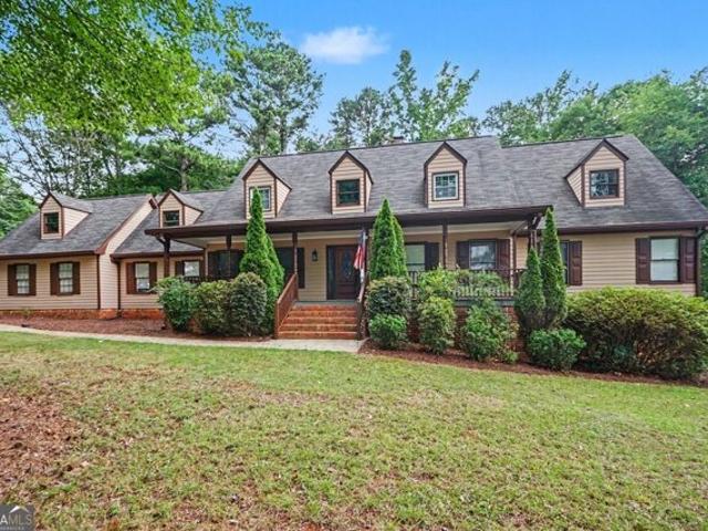 Smithtown Rd, Suwanee, Home For Sale