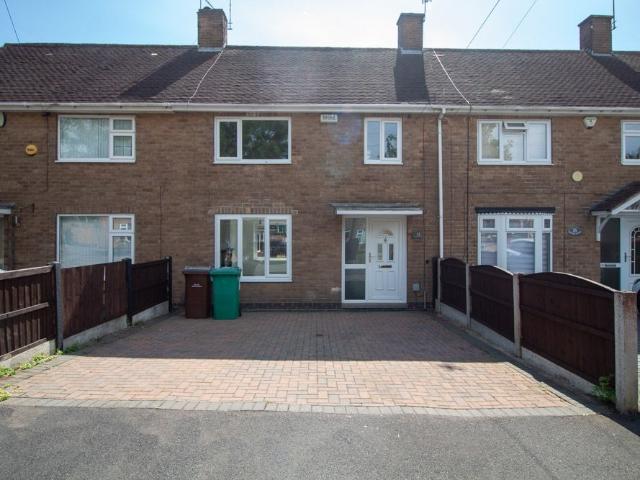 Smithy Close, Clifton NG11, 3 bed terraced house to rent, £1,000 pcm | PrimeLocation