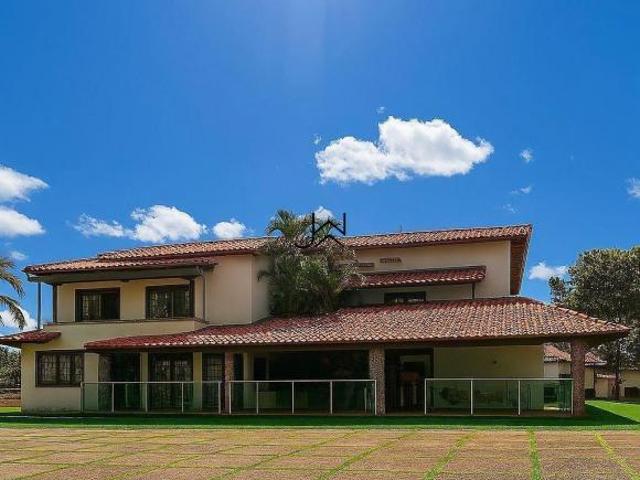 SMPW QUADRA 03 PARK WAY 05 SUÍTES ALTO PADRÃO ACEITA FINANCIAMENTO ACEITA PERMUTA CAMPO