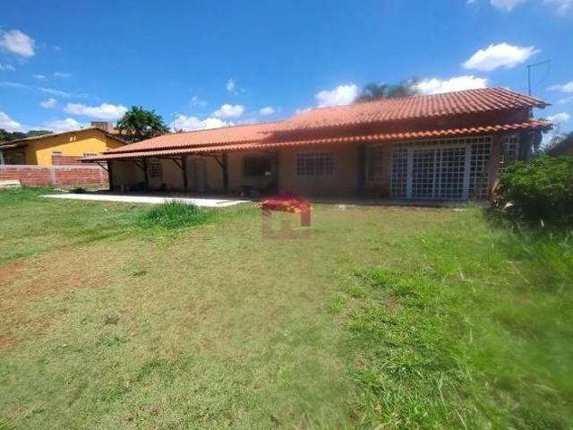 SMPW QUADRA 04 ARNIQUEIRAS 4 QUARTOS LOTE 1.250M² ÁREA VERDE