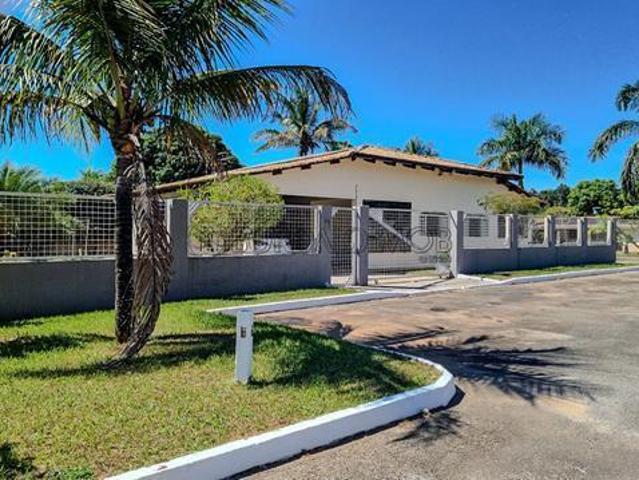 SMPW Quadra 13 Belíssima casa térrea em Condomínio fechado na Qd 13 do Park Way