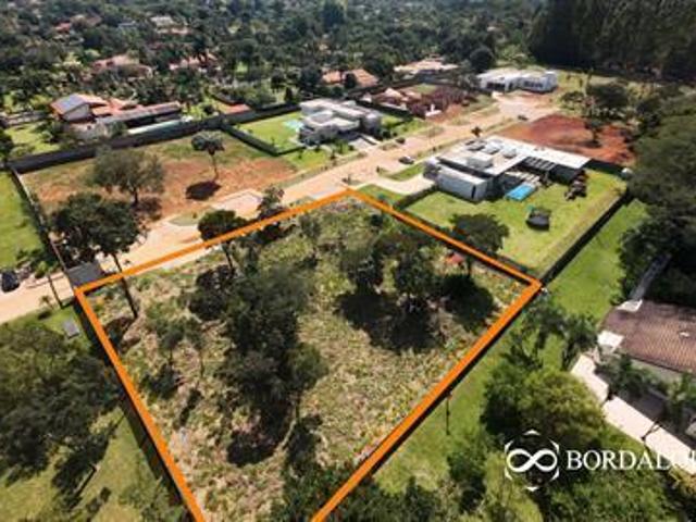 SMPW Quadra 18 Conjunto 6 Lote de 2500M² de área verde, simplesmente perfeito!