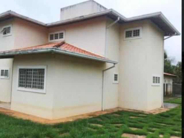 SMPW Qd 28 Casa estilo colonial 4Qts sendo 2 suites