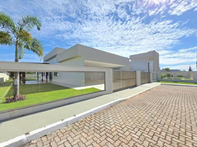 SMPW QD 7 Térrea Nova 5 quartos 4 suítes Escritório acabamento Porto Bello Prime