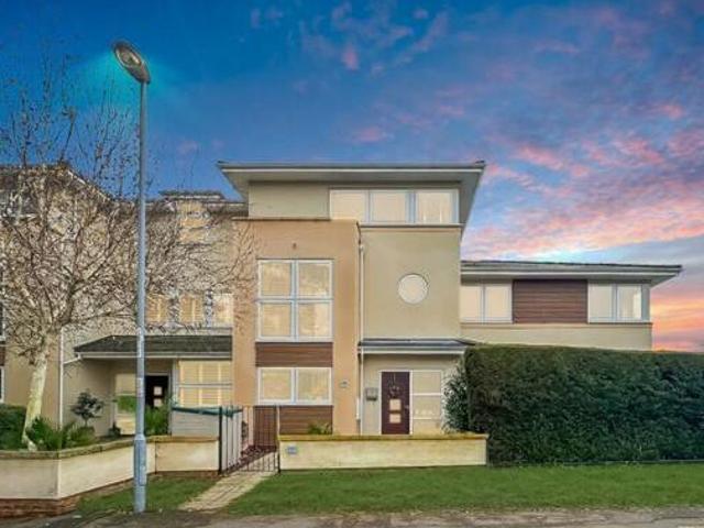 Smugglers Lane North, Highcliffe, 4 Bedroom Town