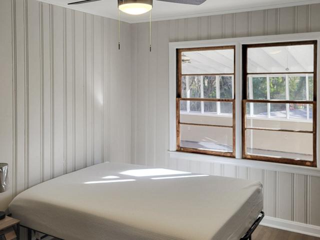 Smyrna House with Living room. Newly renovated & cozy