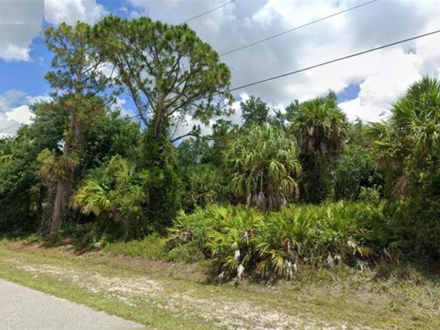 Snover Ave, North Port, FL 34286