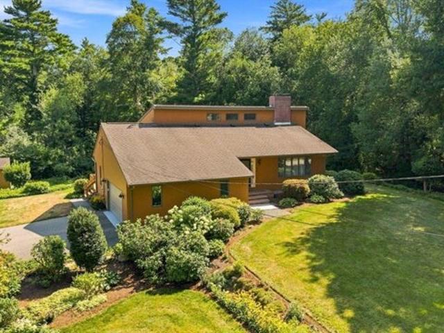 Snow Fields Rd, Mattapoisett, Home For Sale