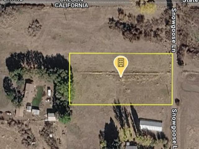Snowgoose Ln, Mount Shasta, CA 97635
