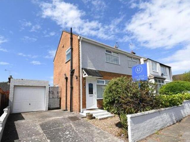 Snowden Road, Moreton, 3 Bedroom Detached