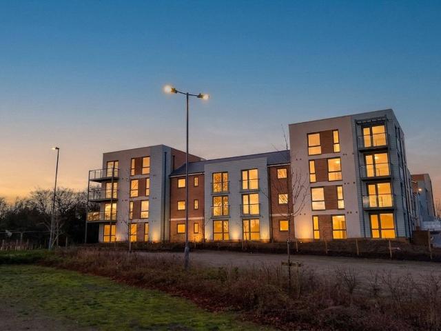 Snowdrop Drive, Emersons Green, Bristol, South Gloucestershire BS16, 2 bed shared accommodation to rent, £1,250 pcm | PrimeLocation