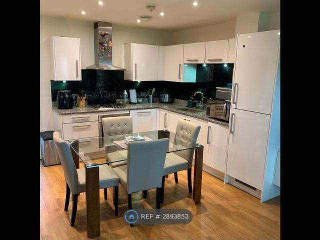 Snowdrop Mews, Pinner HA5, 3 bed terraced house to rent, £2,400 pcm | PrimeLocation