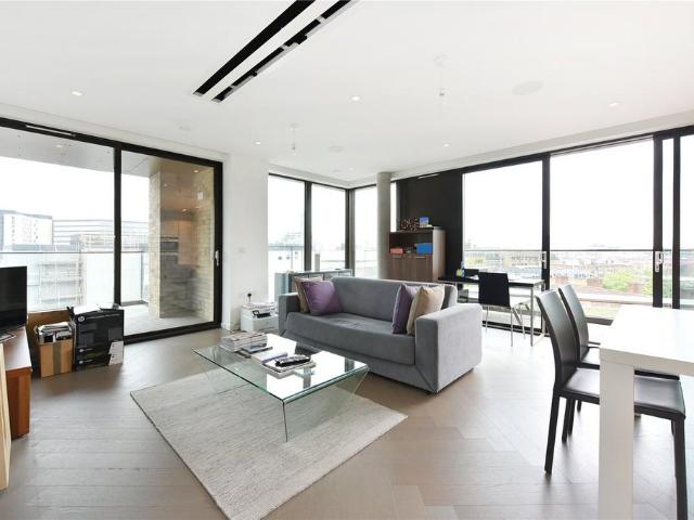 Snowsfields, London, SE1 1 bed penthouse to rent £3,500 pcm £808 pw