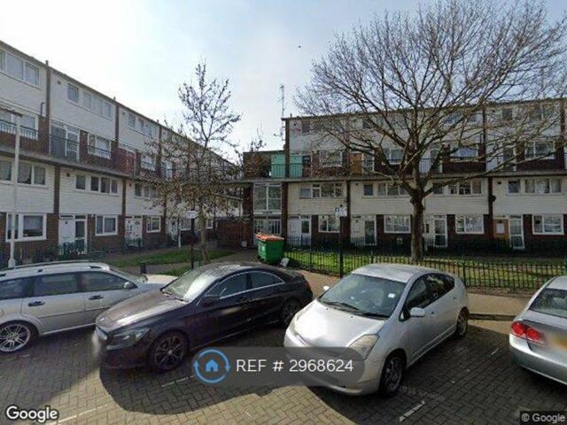 Snowshill Road, London E12, 2 bed maisonette to rent, £1,850 pcm | PrimeLocation