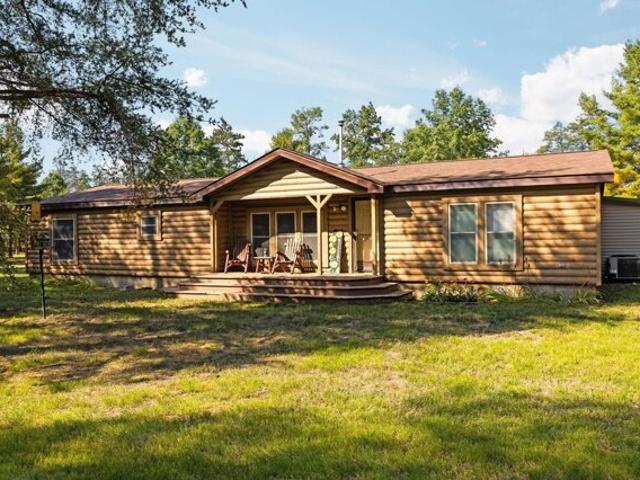 Snay Dr Se, Grayling, Home For Sale