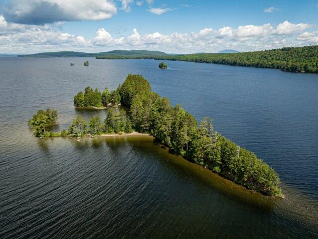 Snake Is, Beaver Cove, Home For Sale