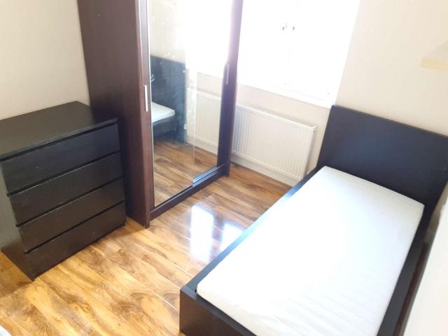 Sneyd Road Room 5