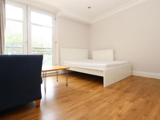 Snug double bedroom in London Bridge Has a Room