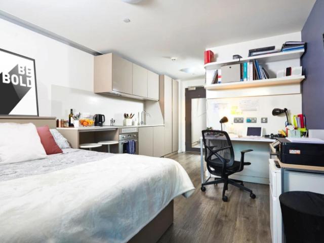 Snug studio close to Cosy studio close to University of Glasgow Has an Apartment