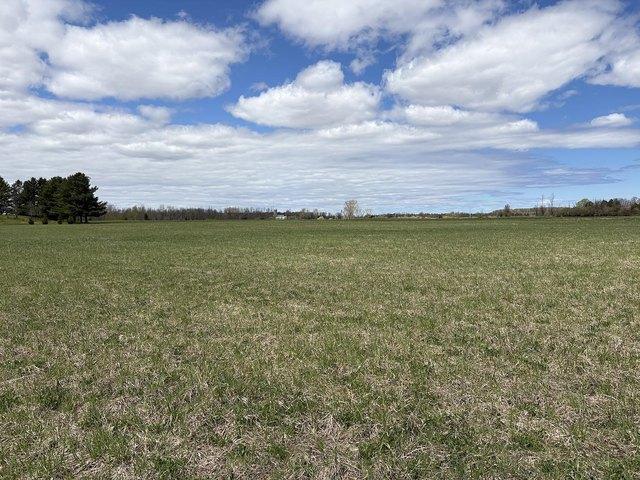 Snyder Ln Unit 2, Sturgeon Bay, WI 54235