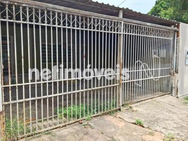 [SS] Casa Original no Cruzeiro Velho com Lote Vazado e Potencial para 3 Pavimentos