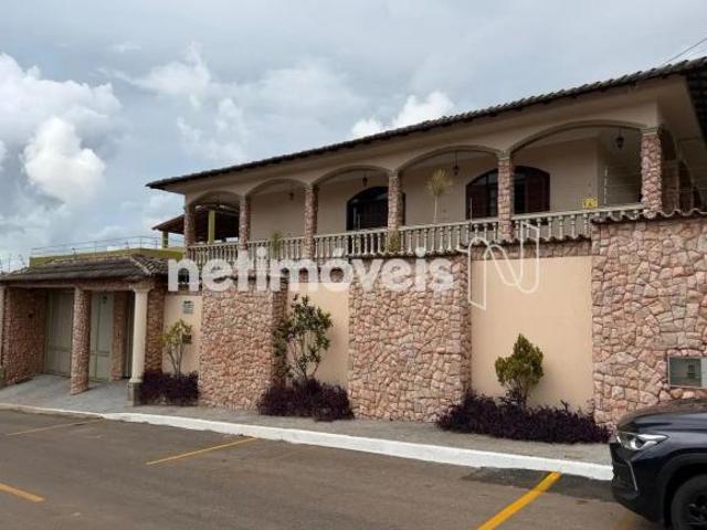 [SS] Casa Espetacular na Quadra 2 — 4 Quartos e Lazer Completo no Lote