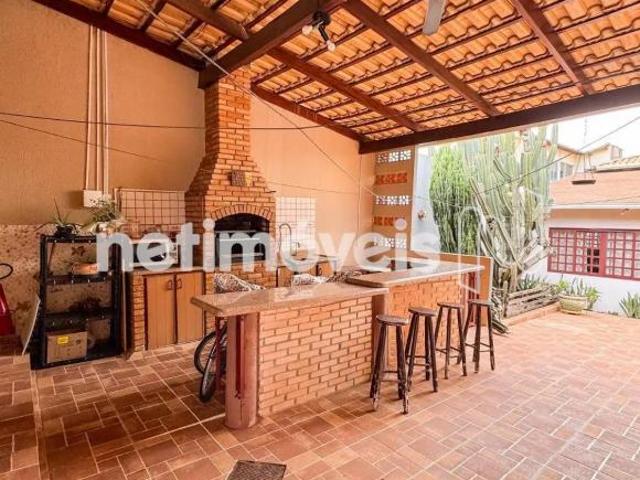 [SS] Conforto e Lazer: Casa 3 Quartos com Churrasqueira em SOBRADINHO