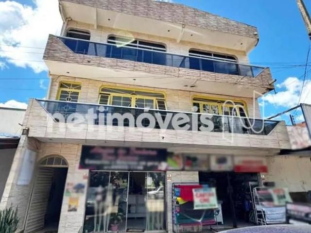 [SS] Prédio Comercial com Renda Ativa e 6 Lojas Locadas em São Sebastião