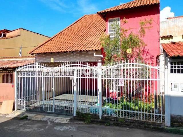 [SS] Sobrado com 5 Quartos e Área Gourmet na QE 44 – Espaço e Conforto para Sua Família