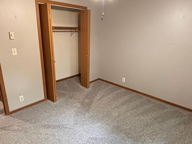 SP2428 2 Bedroom Apartment for Rent at 2428 Spooner Ave, Altoona, WI 54720