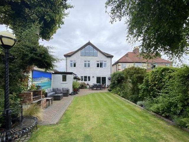 Spon Lane, Grendon, 5 Bedroom Detached