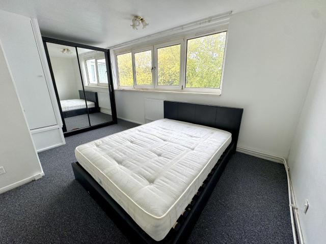 Spooner House,Hounslow,TW5