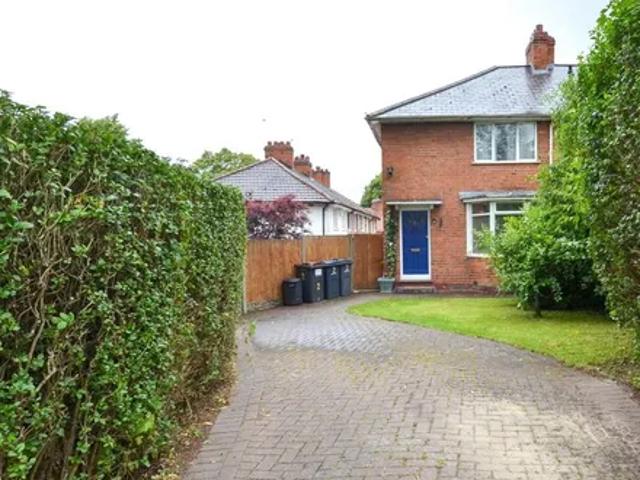 Spa Grove, Stirchley, B30 2TU, United Kingdom | 3 bed duplex for rent #166855113 | Rentberry