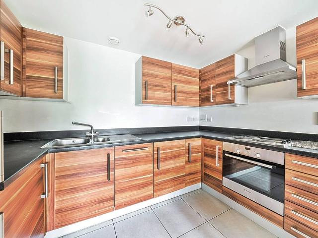 Spa Road, Bermondsey, London SE16, 1 bed flat to rent, £2,817 pcm | PrimeLocation