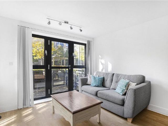 Spa Road, London, SE16 3FG