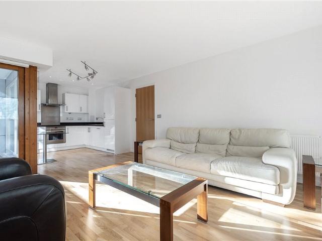 Spa Road, London, SE16 3SG