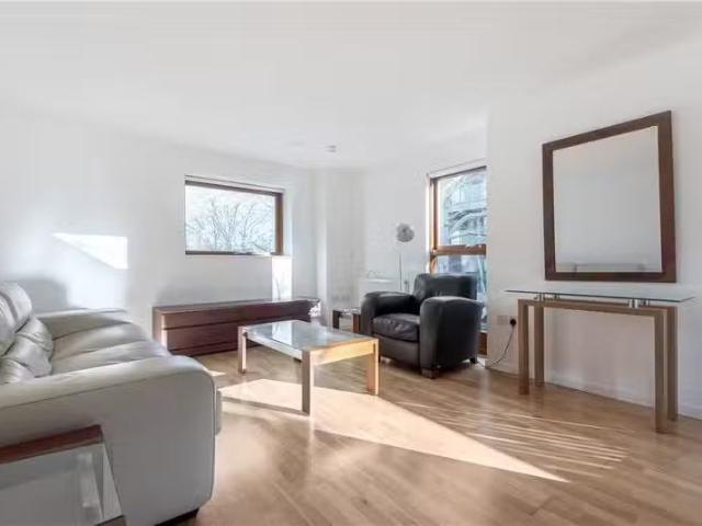 Spa Road, London, SE16 3SG