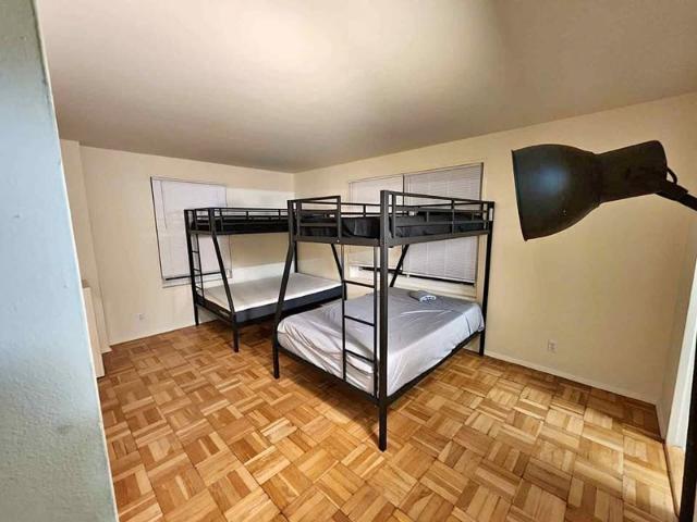 Space for rent in shared room