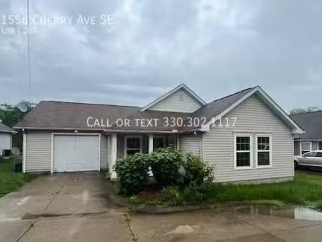 Spacious 4 bedroom 2 bathroom home for rent Canton SE 1556.