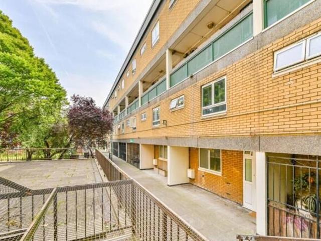 Spacious 4 Bedroom Goldthorpe Apartment