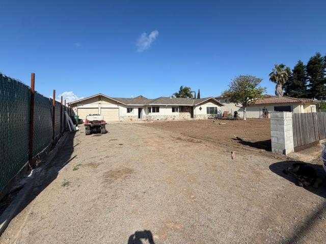 Spacious 4 Bedroom Home on Expansive Lot in the Outskirts of Elk Grove MORE PHOTOS TO COME!