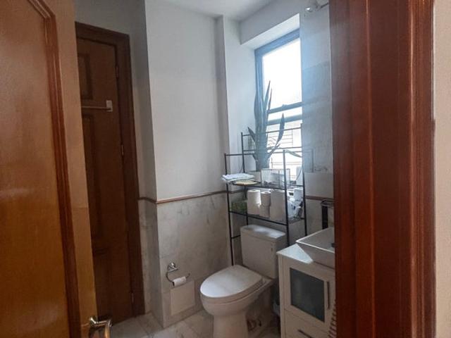 Spacious 5 bedroom 3 bathroom condo near central p
