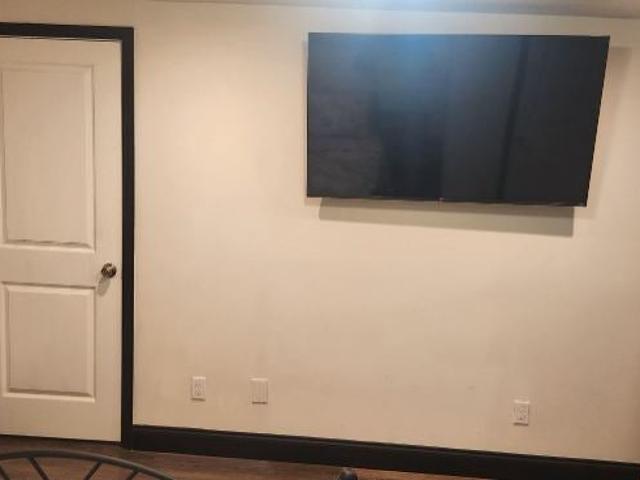 Spacious 1 Bed Bath Room in Decatur | $1385 | 002