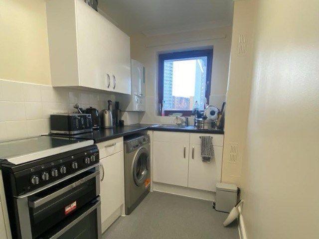 Spacious 1 Bed Flat in Bow – Bills Included