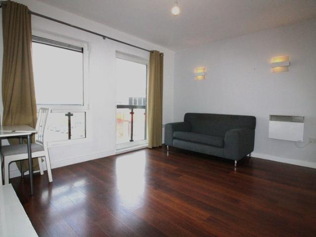 Spacious 1 Bed Flat in Central Sheffield | Great L